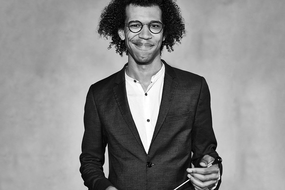 Scottish Chamber Orchestra - Beethoven & Strauss (with Jonathon Heyward ...